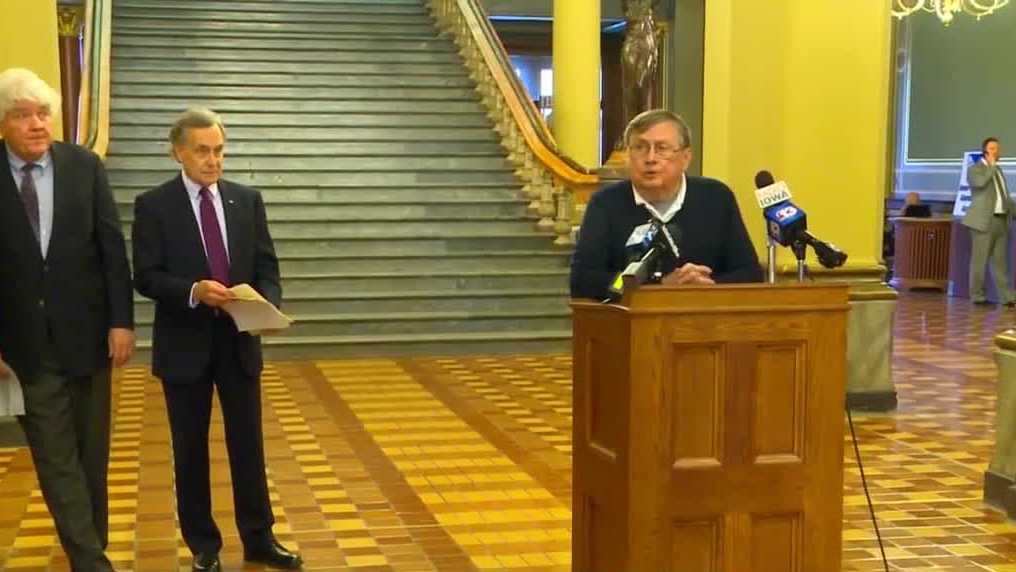 Iowa Democrats continue to fight for first-in-the-nation status
