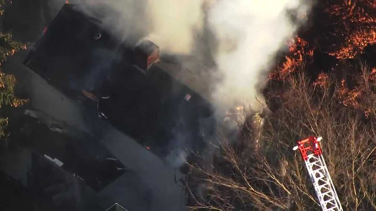 Sky 4 Video: Firefighters battling house fire in White Oak