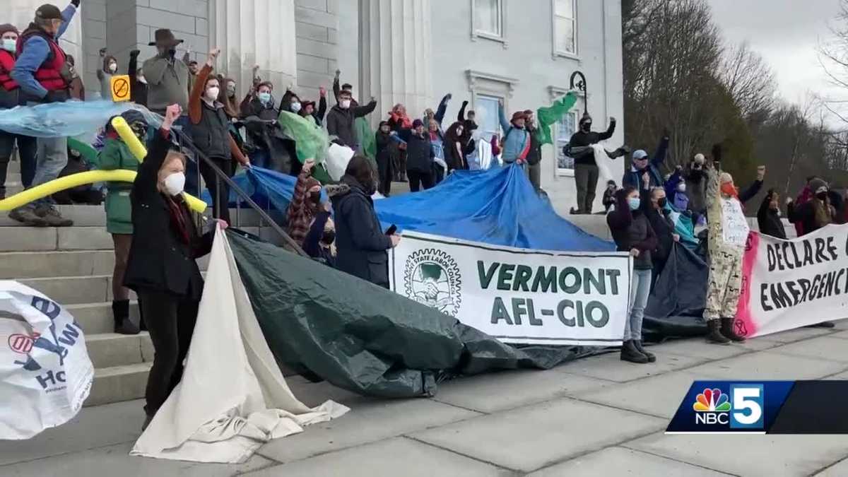 Climate justice activists hold rally at Vermont State House