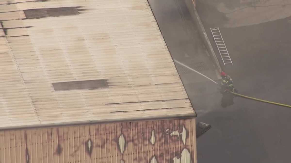 Fire breaks out at Modesto Salvation Army, officials say