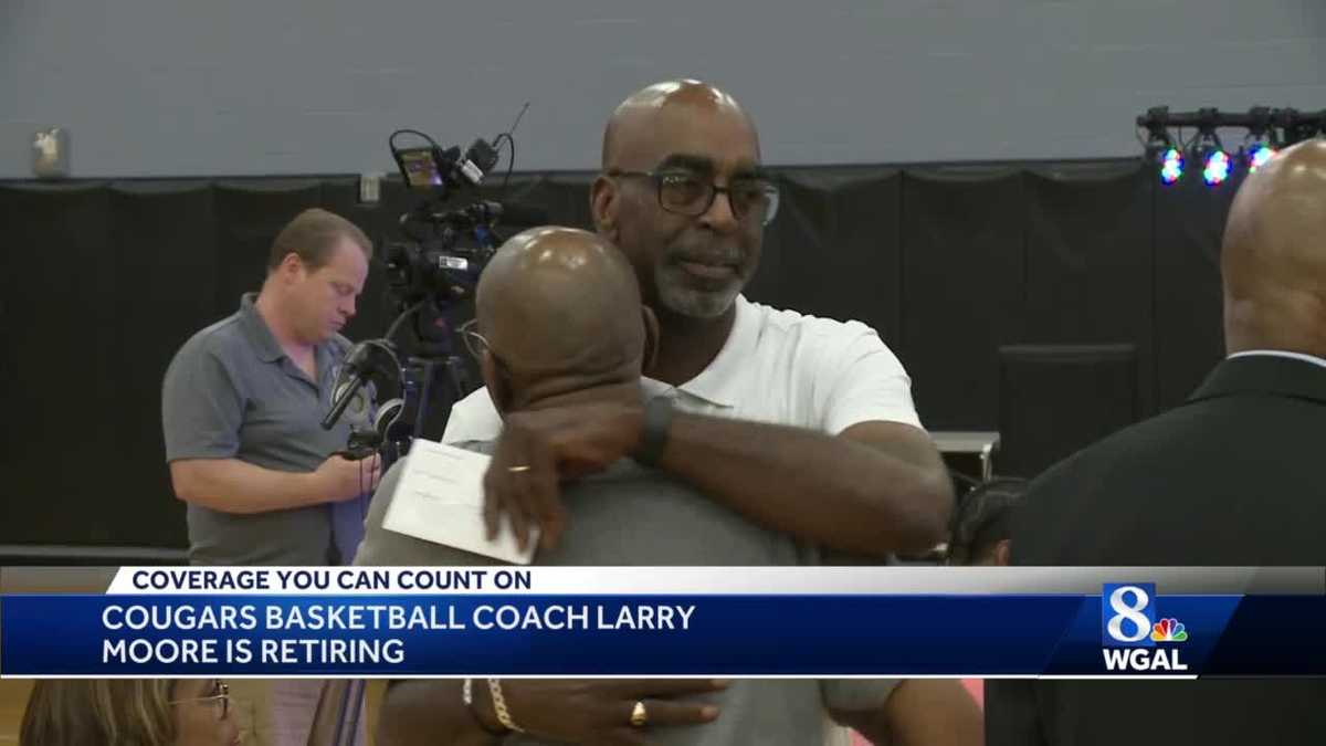 Harrisburg basketball coach retires