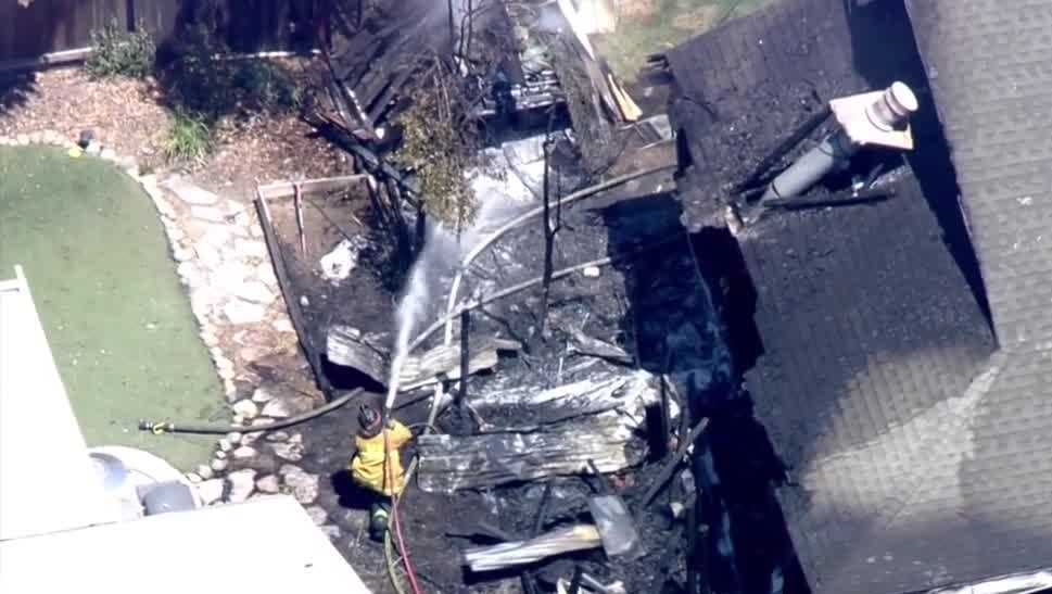 Sac County code enforcement officer helps family from house fire