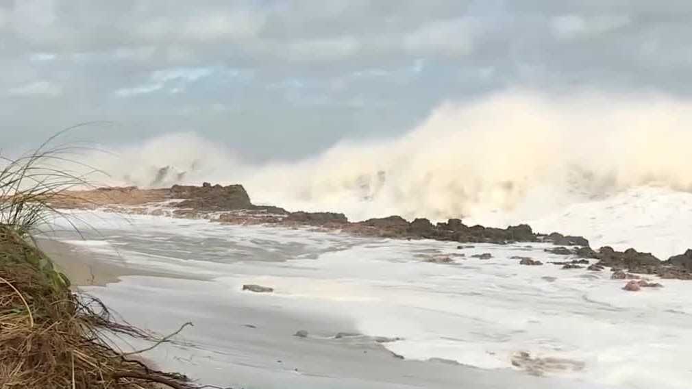 Some beaches, parks remain closed in Florida due to Nicole