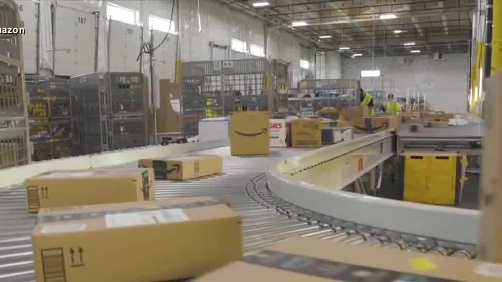 Job postings for new Amazon warehouse in Florida delayed