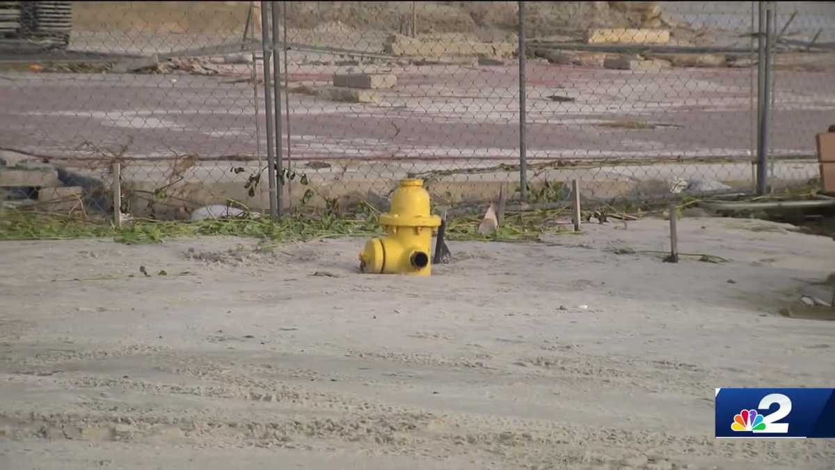 Cleanup efforts underway in Naples after Hurricane Helene