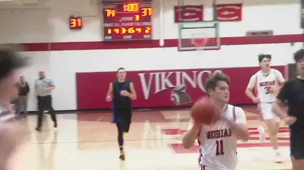 Moriah's Joe Pelkey runs away with an impressive NBC5 Play of the Week ...