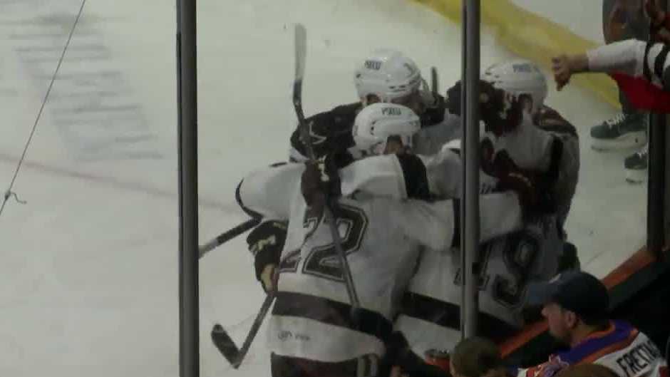 Hershey Bears force Game 5 with 6-4 win over Phantoms on the road