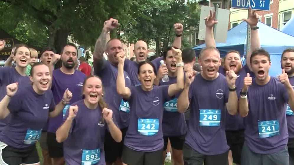 Harrisburg Mile runners embrace rainy weather for annual race