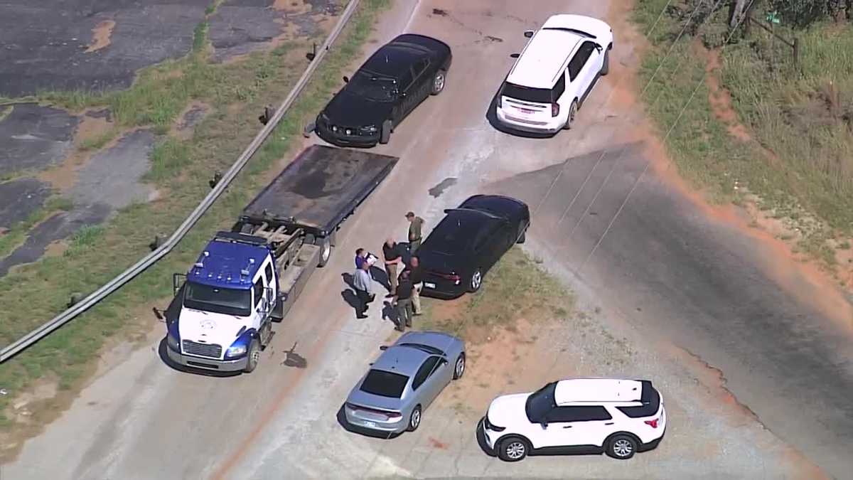 Grady County sheriff shoots at suspects after attempted break-in