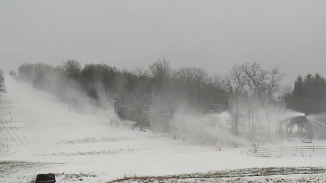 Roundtop Mountain Resort in York County makes snow to prepare for ski ...