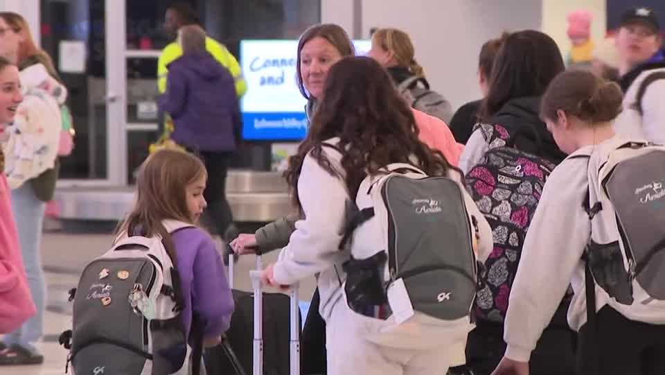 Flights resume at HIA after snowstorm disruptions