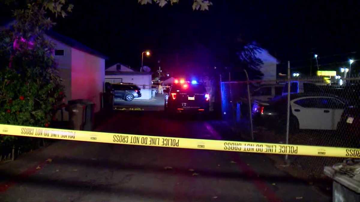 3 hurt in suspected gang-related shooting near Lodi mobile home park ...