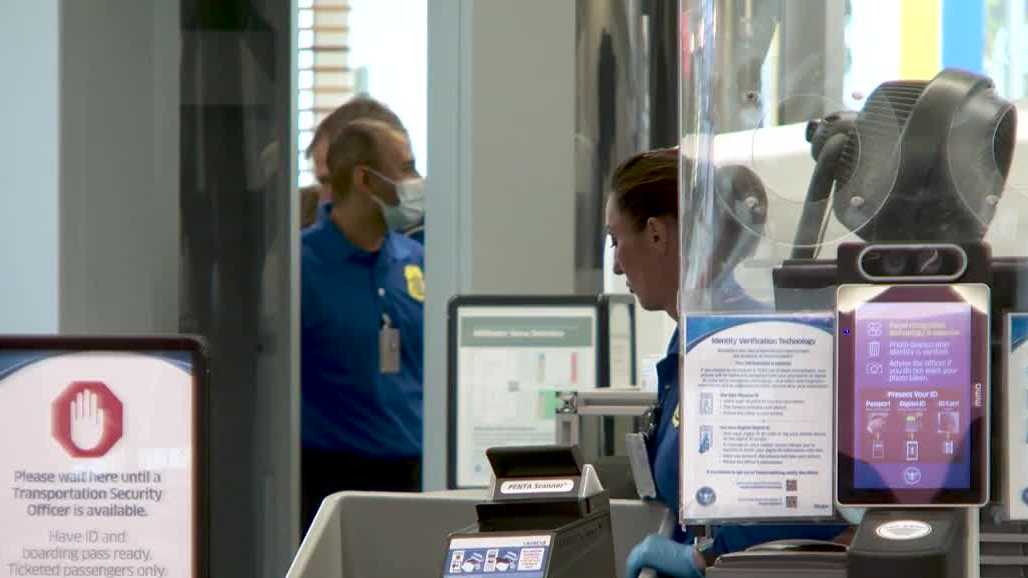 AFGE Local 1230 speaks on behalf of TSA workers at SMF amid government ...