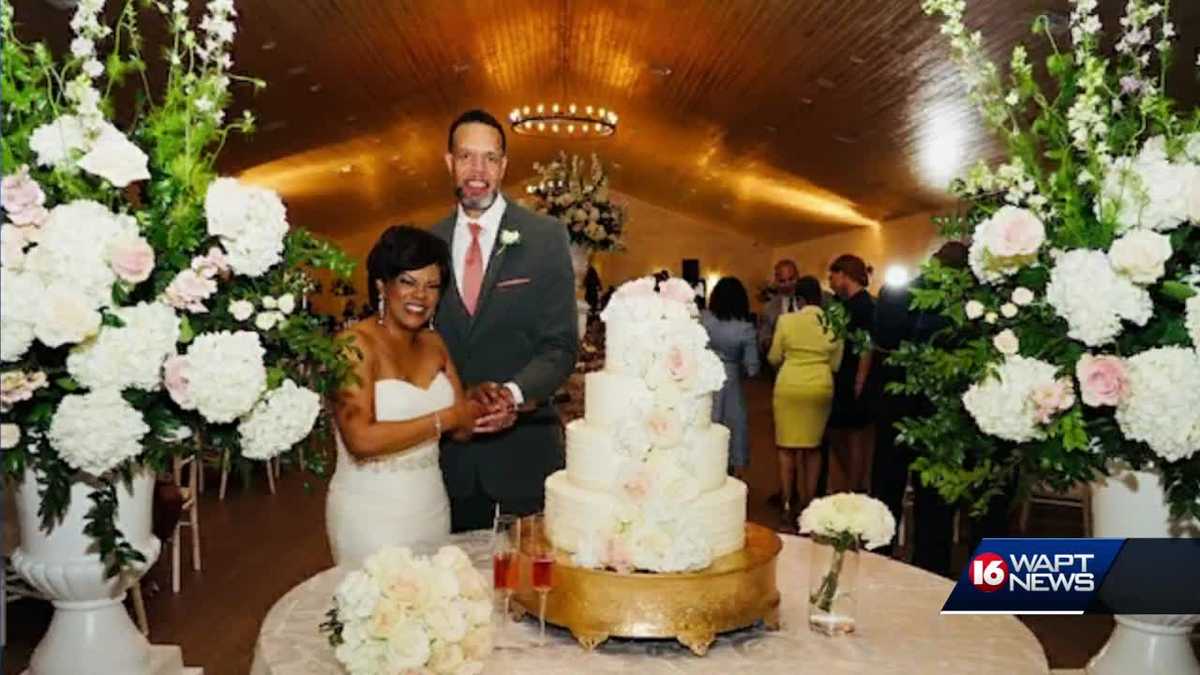 16 WAPT's Erin Pickens tied the knot