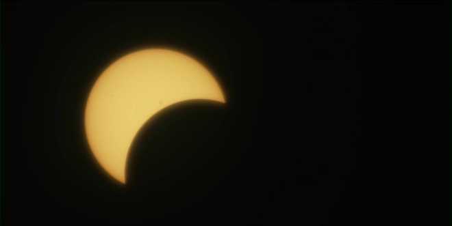 Live updates: Arkansas to experience total eclipse