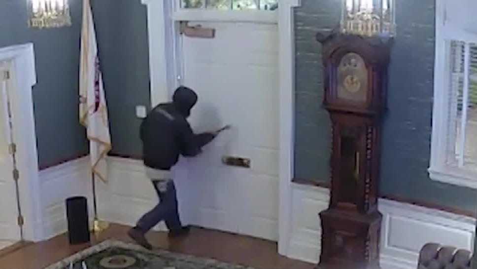 Suspect in Pa. governor's residence arson attack pleads guilty in ...