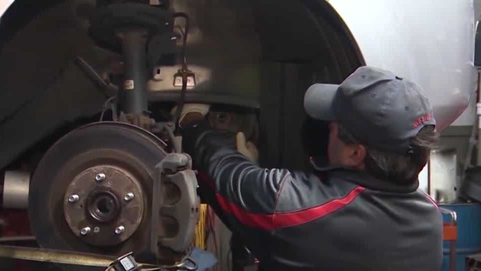 Mechanics submit petition for 'Right to Repair' ballot initiative