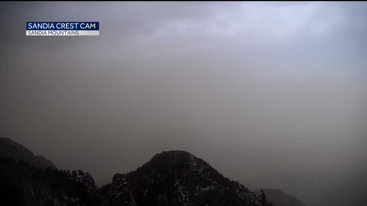 Dust storm warning issued for Albuquerque