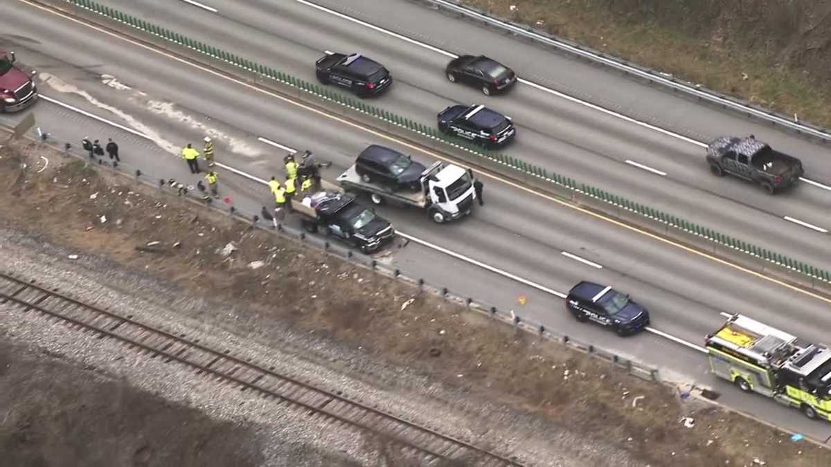 Multi-vehicle accident causes backups on both sides of Route 28