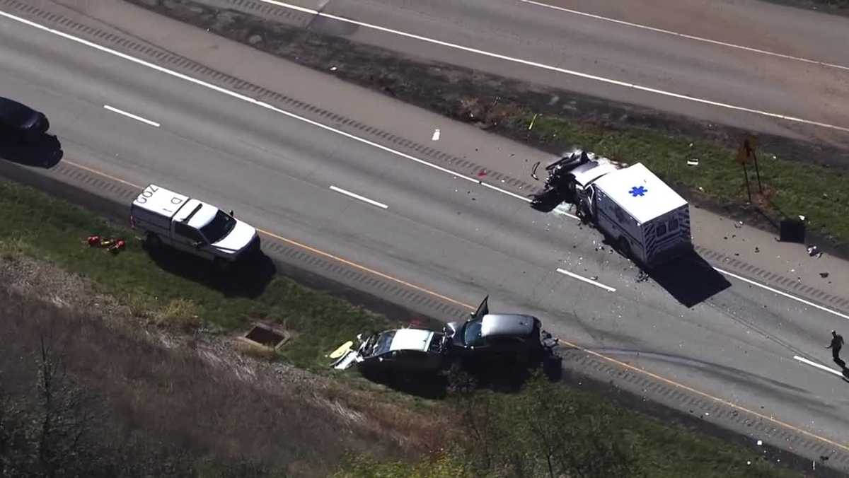Ambulance involved in crash on I-79 in Butler County