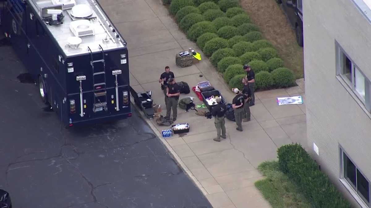 South Carolina: 2 deputies shot during training