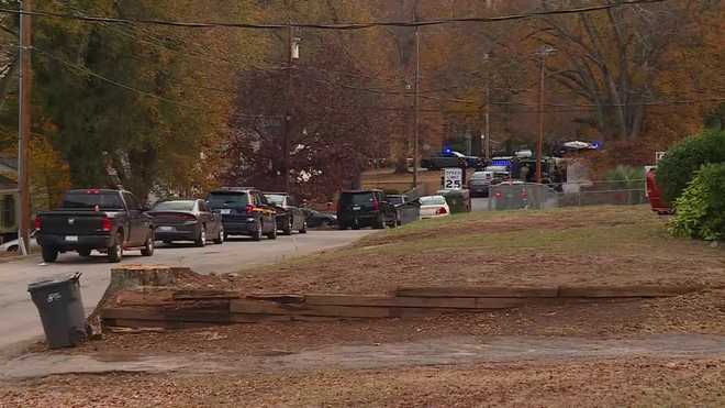 South Carolina: Man randomly shoots into Greenville County home