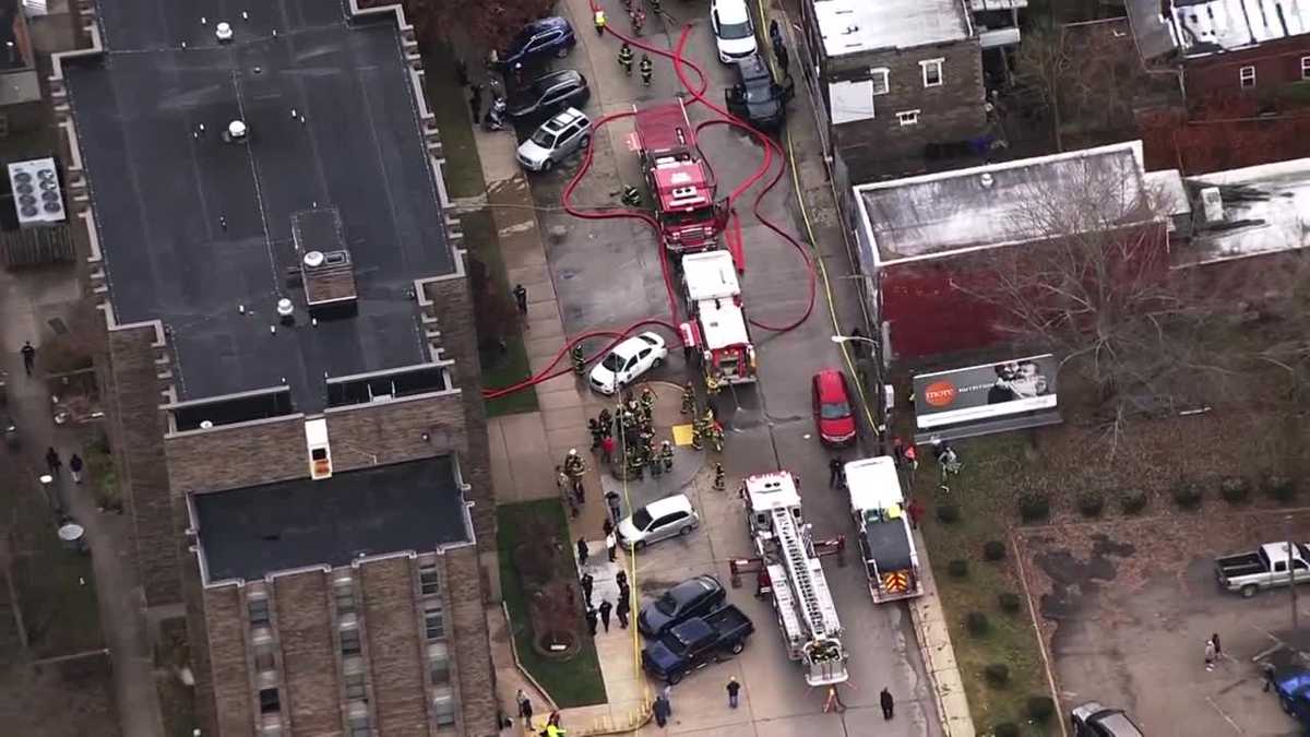 3-alarm fire reported at Arnold Manor