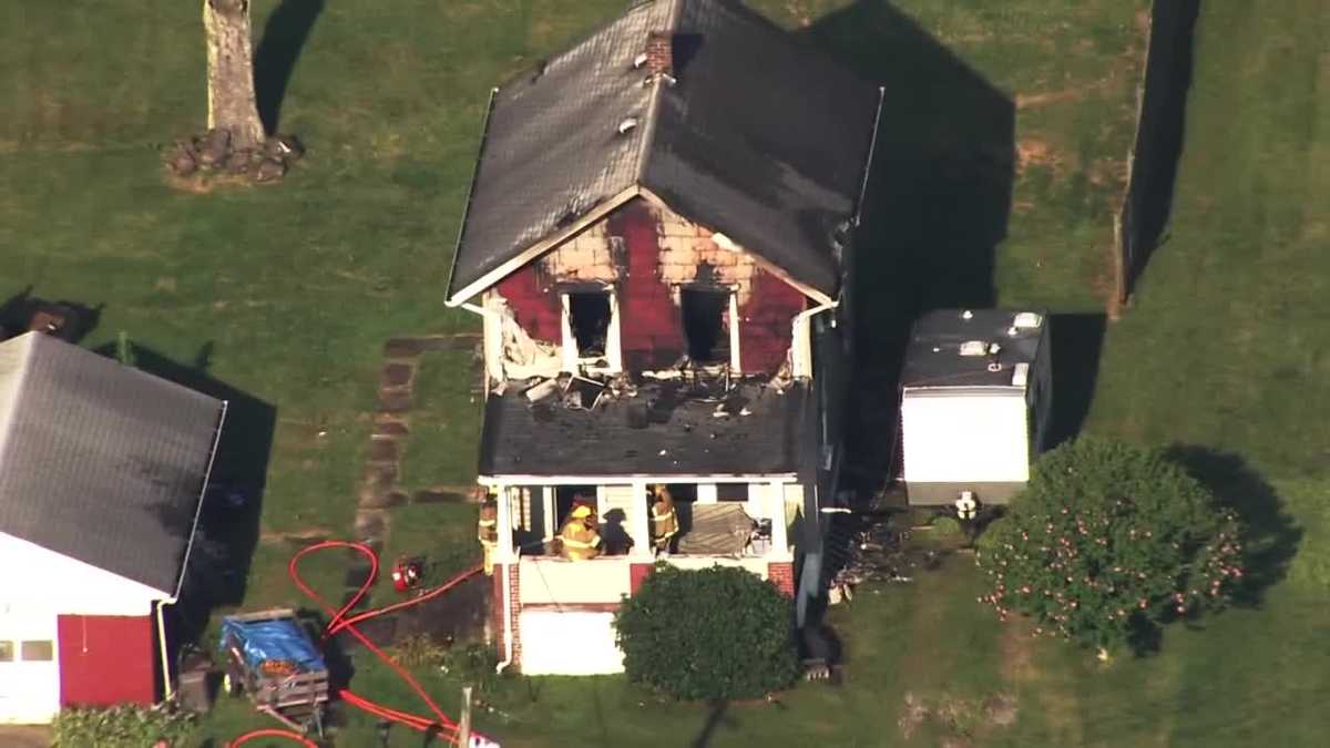 Firefighters respond to house fire in Westmoreland County