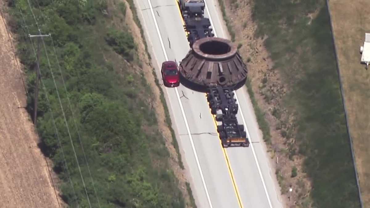 'Superload' slows traffic on multiple western Pennsylvania roadways