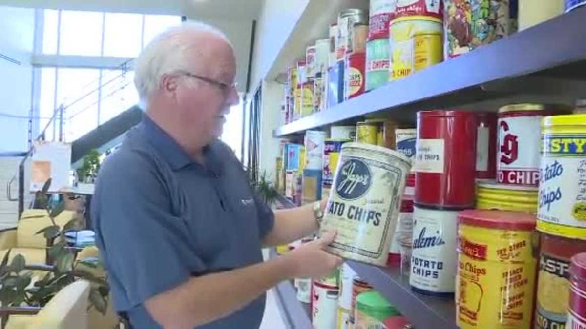 Man collects 1,000 vintage potato chip canisters