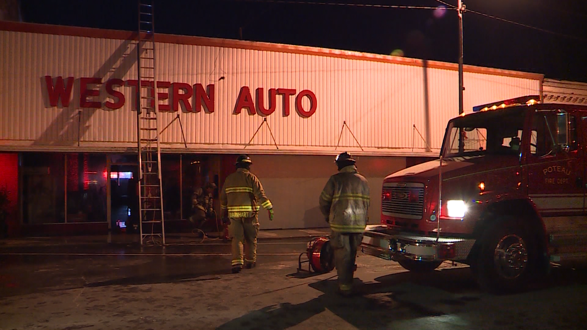 Large fire breaks out in Poteau building