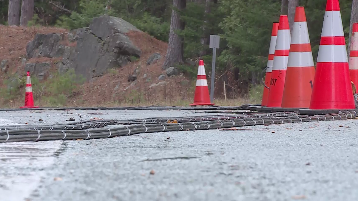 New York residents still without power