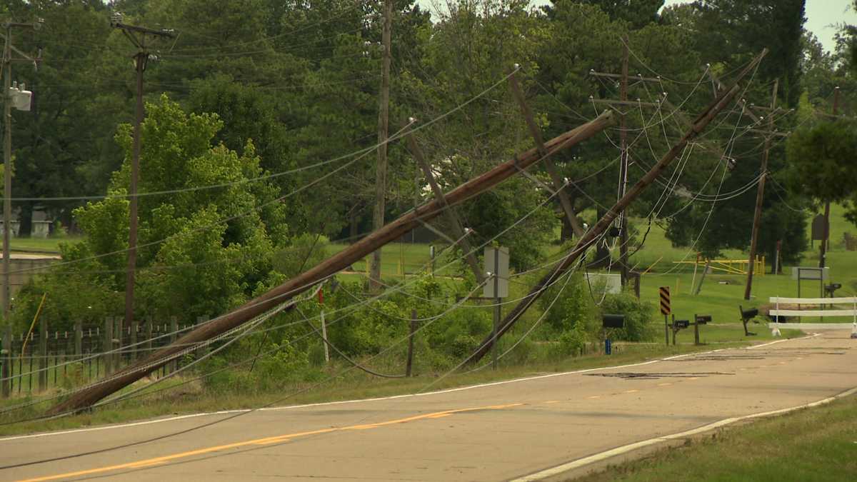 Power out again, days after it was restored