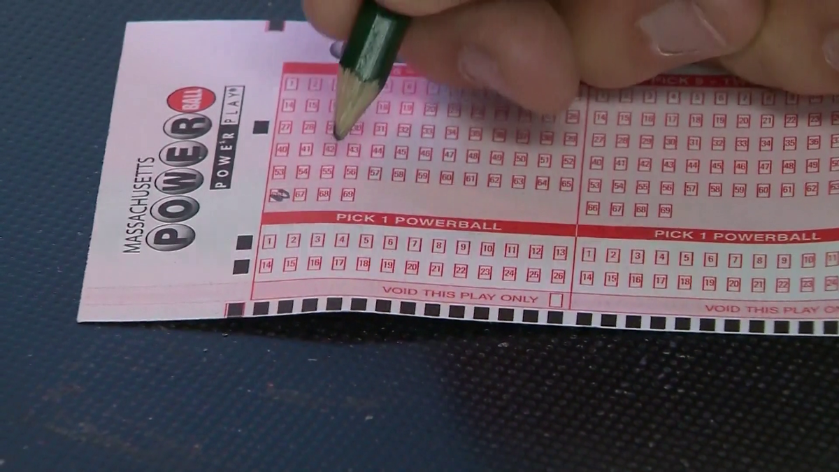 $725 million Powerball jackpot up for grabs