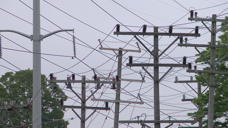 Milwaukee officials to address building evacuation over lack of heat ...