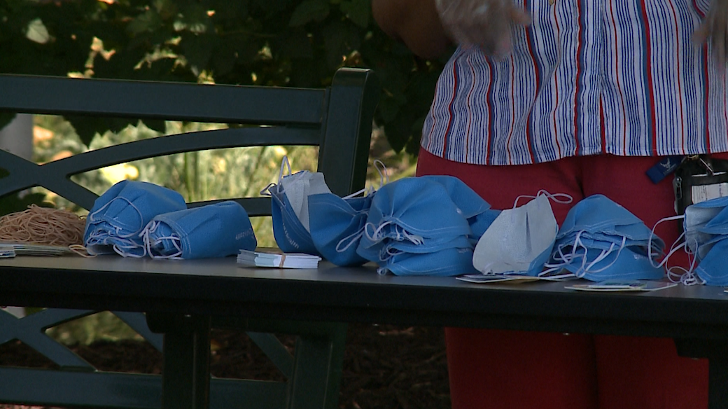 CHI gives away thousands of free reusable face masks across the Metro