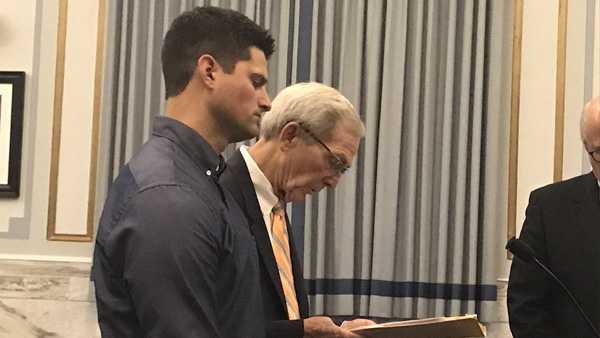 Ex-coach admits to improper relationship with student, pleads guilty to ...