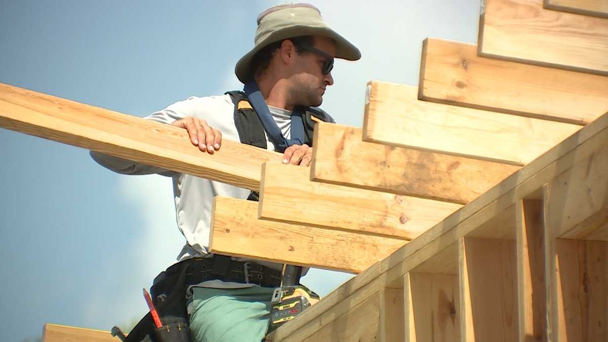 Florida high school grads get paid to learn trade skills at Project ...