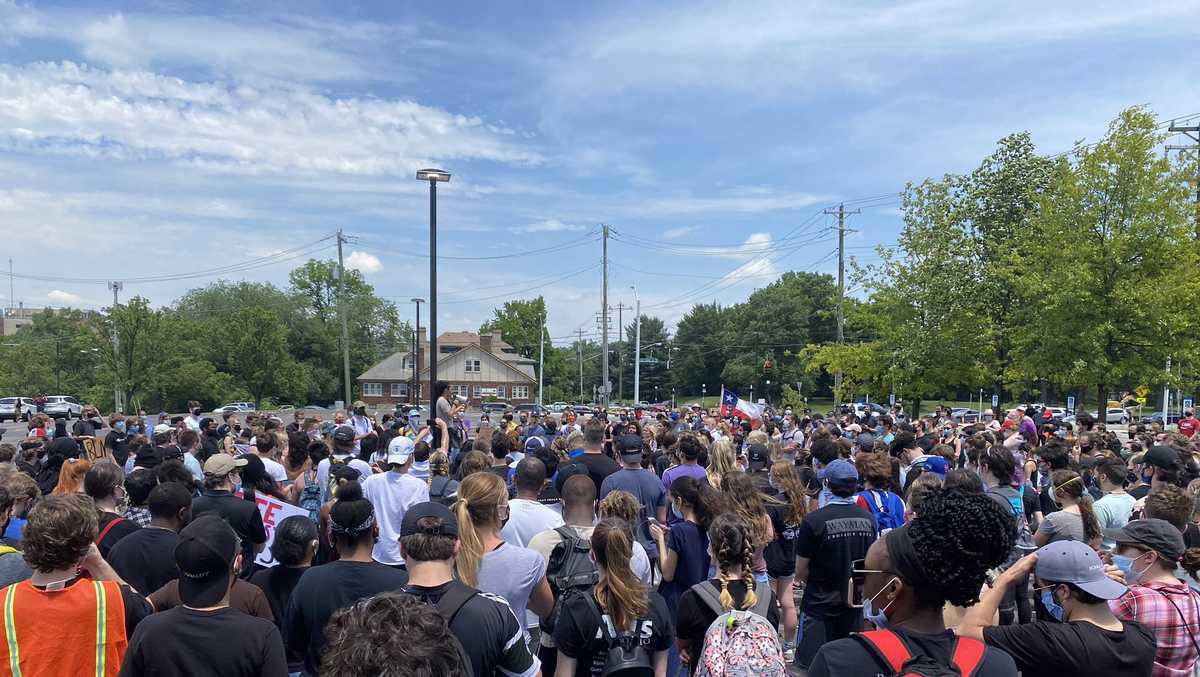 Police: No arrests made by curfew during day 6 of protests in Cincinnati