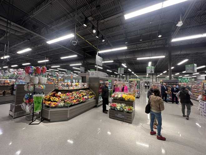 Take a look inside Louisville's first Publix