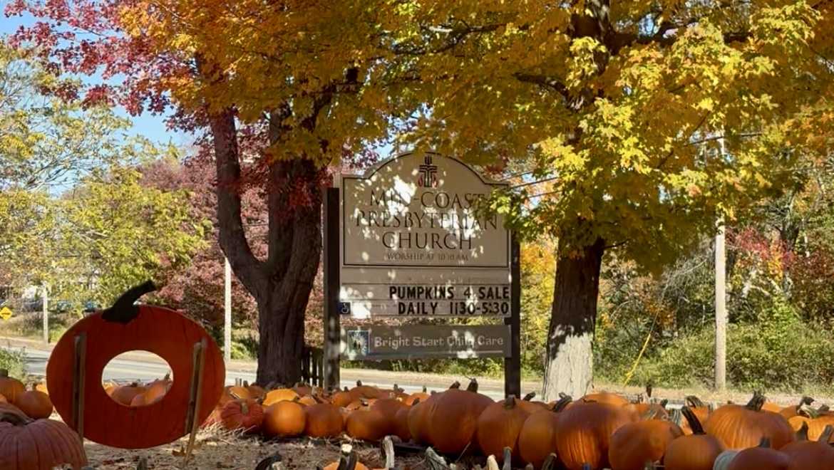 Maine church selling pumpkins for Native American families