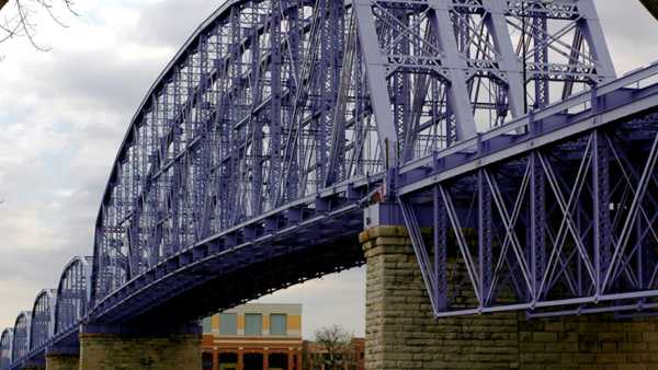 Purple People Bridge to partially reopen to foot traffic on Kentucky side