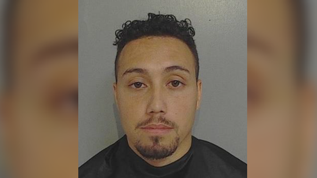 Kissimmee officer accused of soliciting naked photos from minor