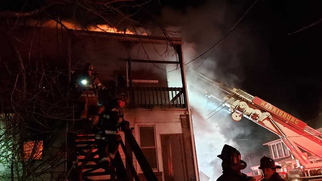 Fire damages 4 homes in Harrisburg