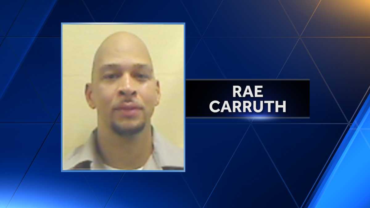 Ex-NFL player Carruth apologizes for role in shooting death