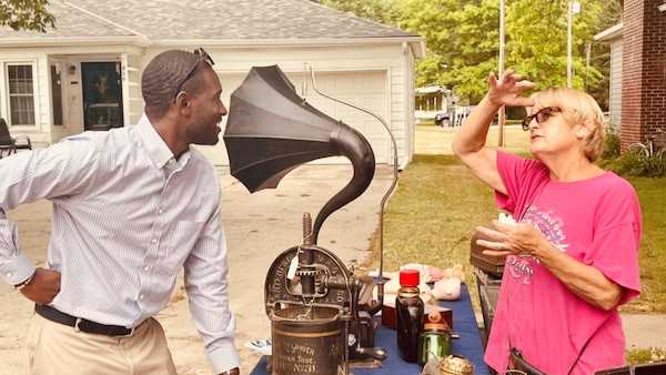 Democrat Ras Smith suspends Iowa campaign for governor