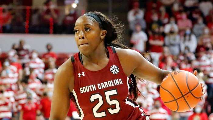 South Carolina freshman Raven Johnson, top recruit, will miss rest of ...