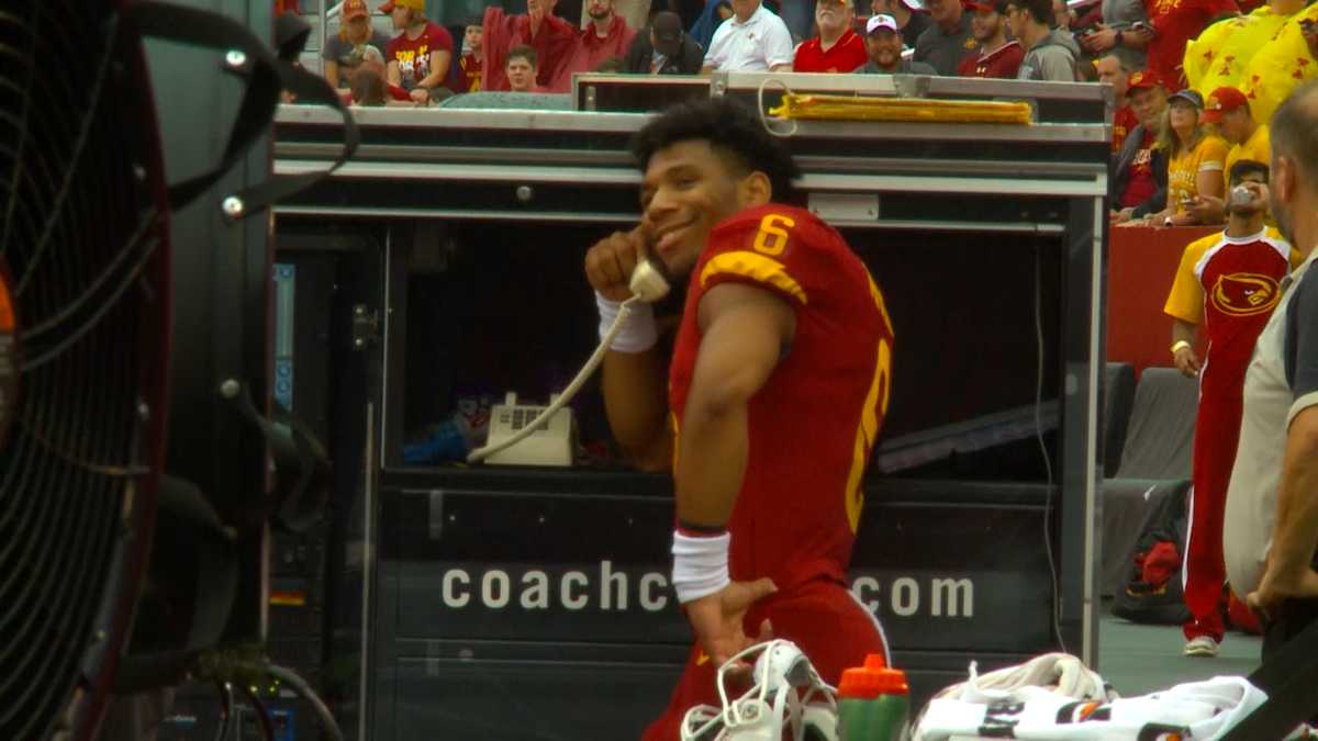 Cyclones backup QB Re-al Mitchell transferring