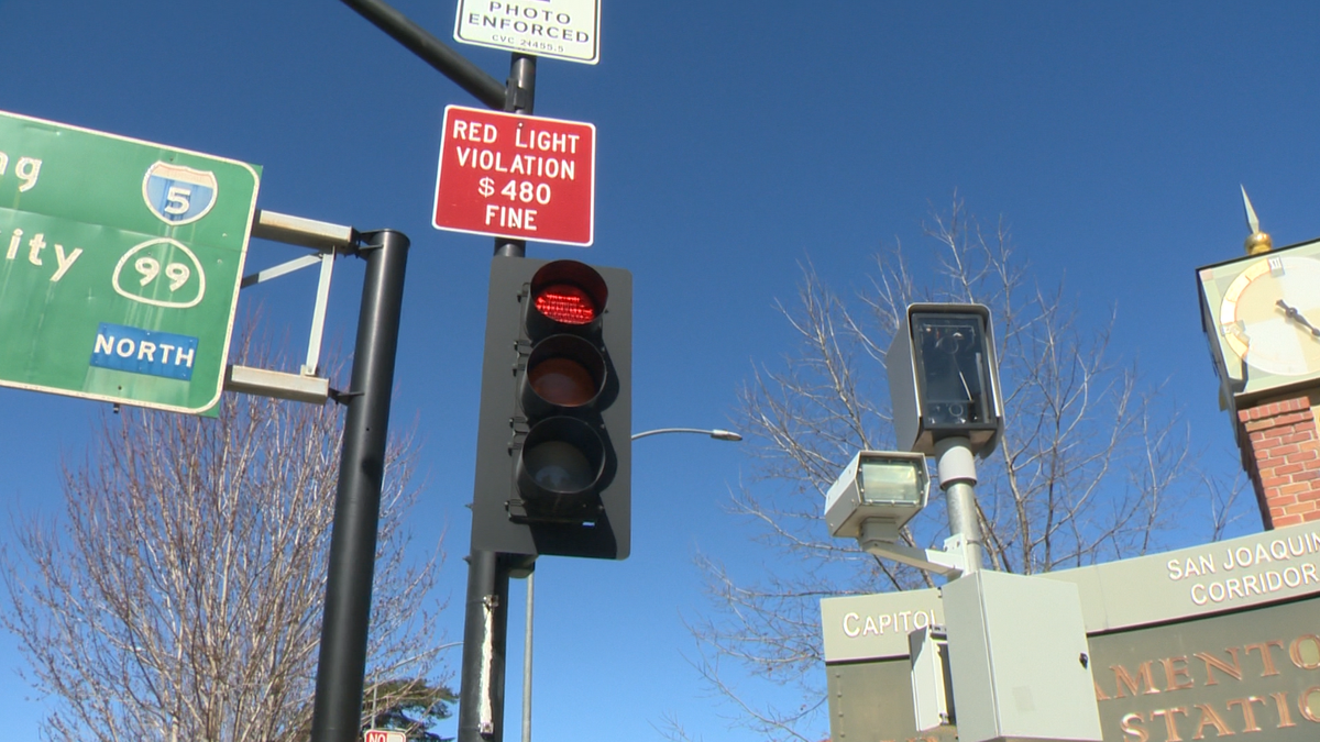 Sacramento ends red light camera program due to financial reasons