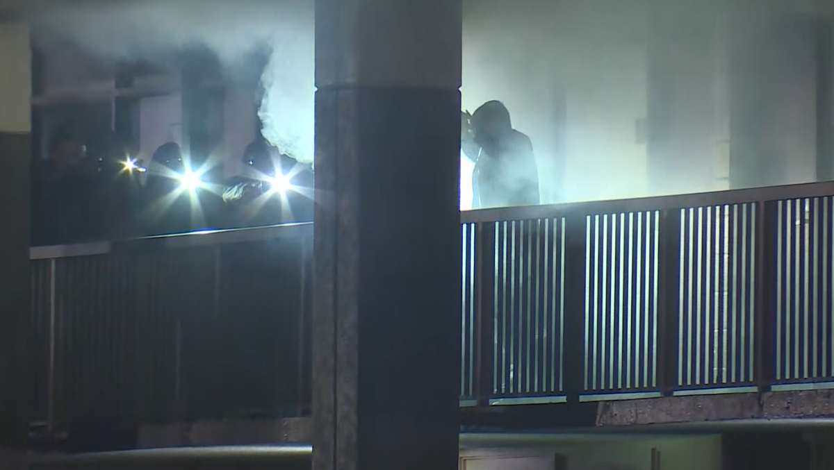 South Carolina: Smoke grenade ends standoff at motel